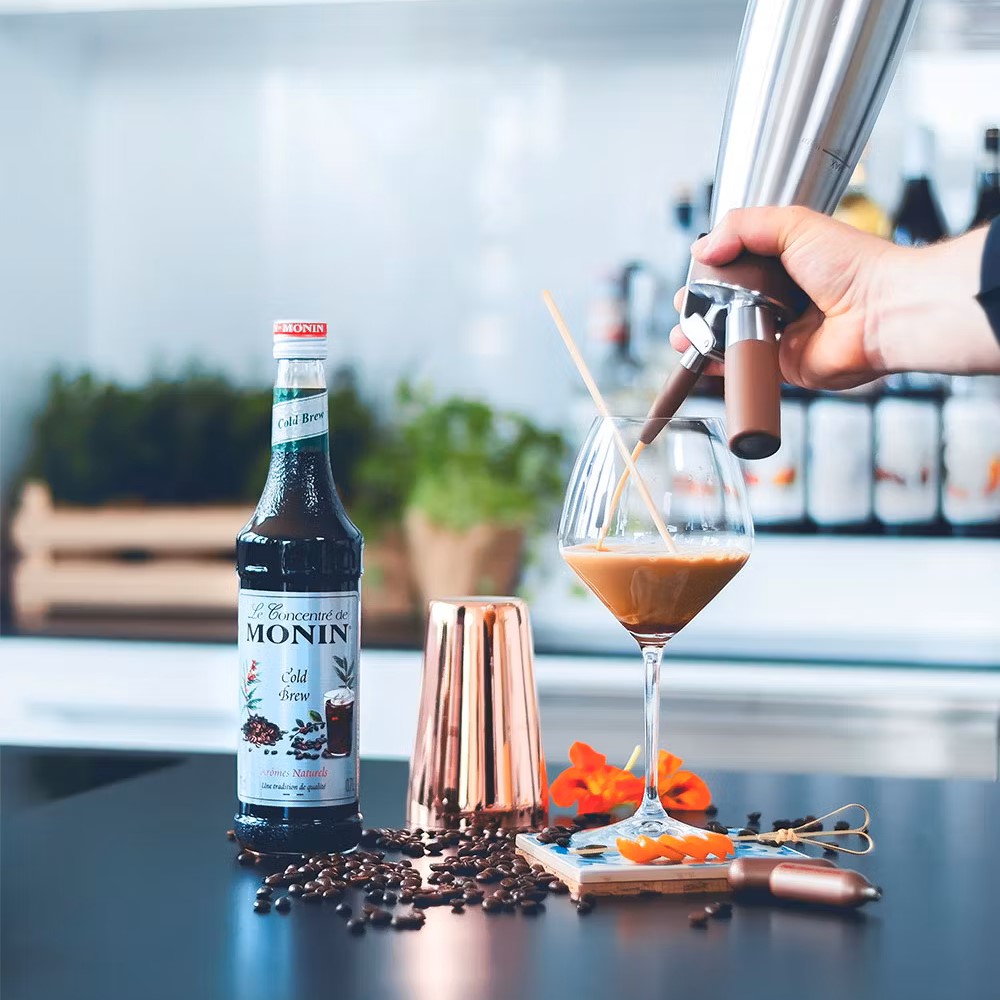 Fruity Monin Nitro Sangria: The Recipe for Summer | kisag.ch